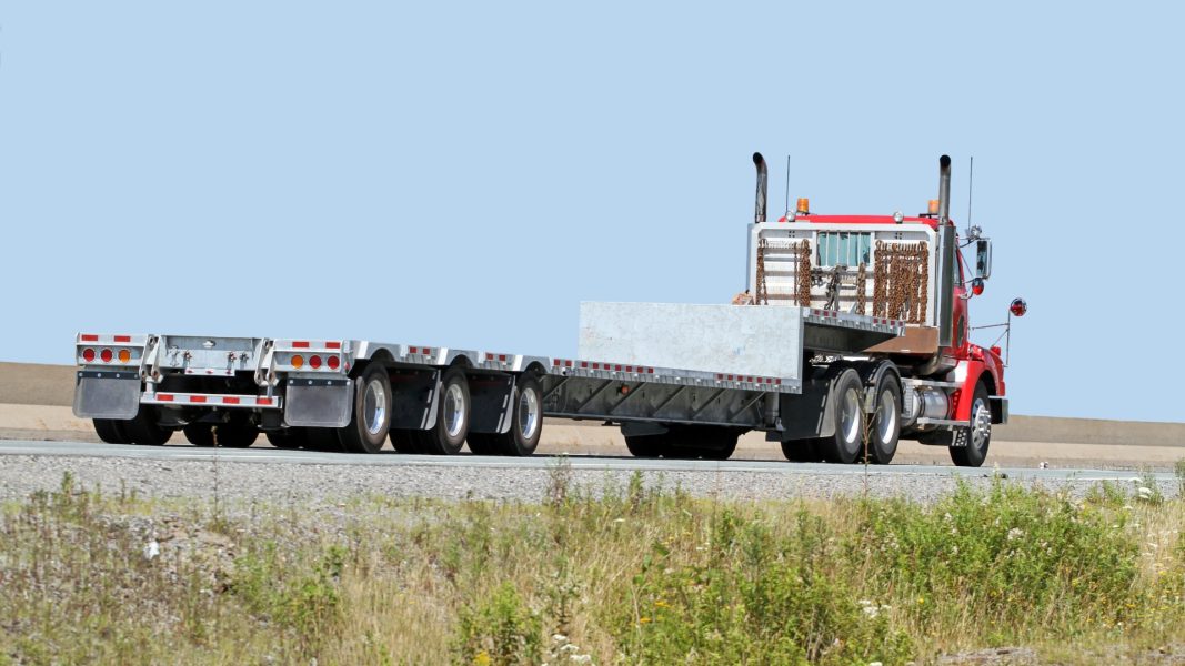 Step-Deck Trailers | Keller Trucking